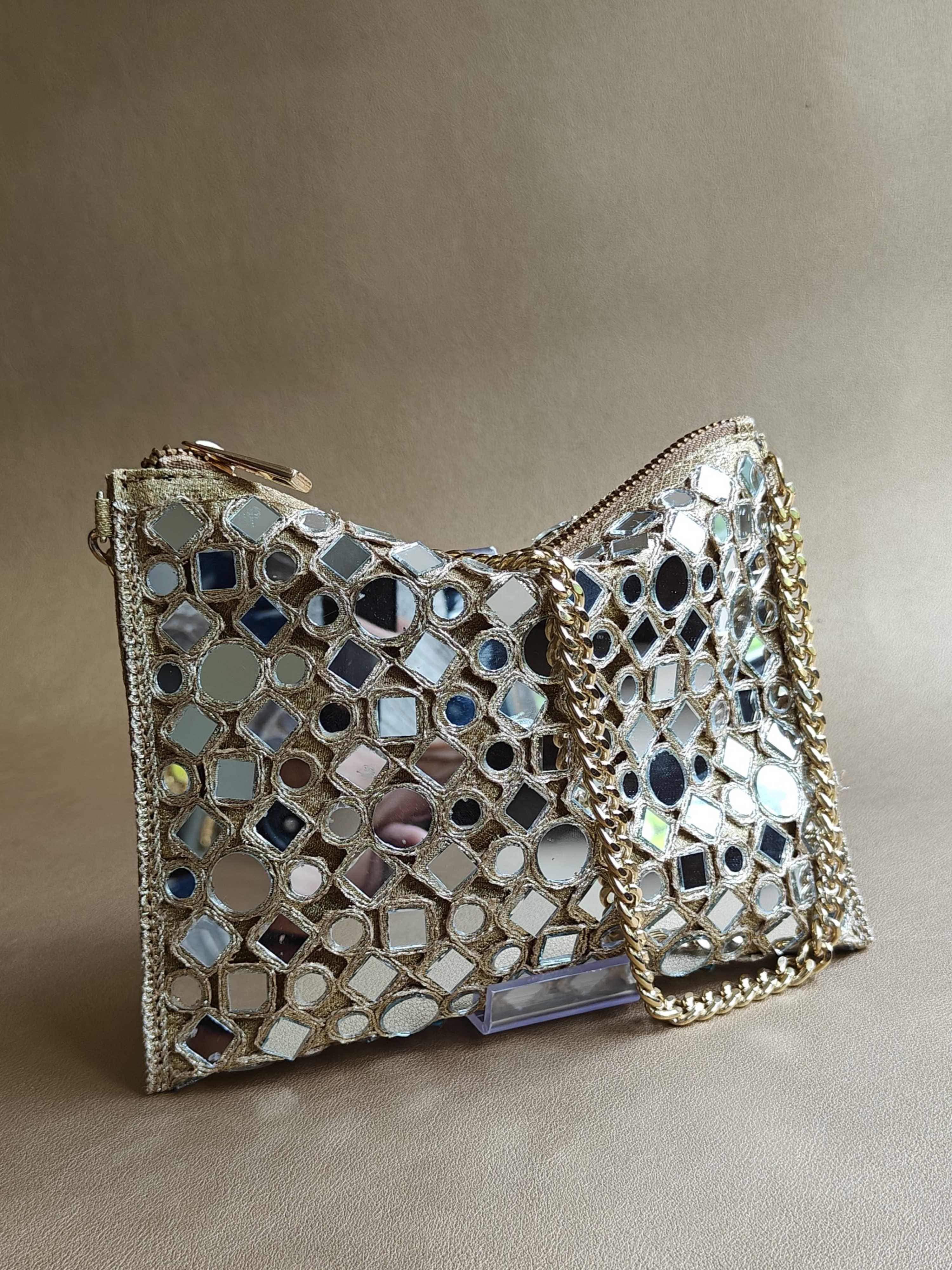 Mirror Sling – PLODE